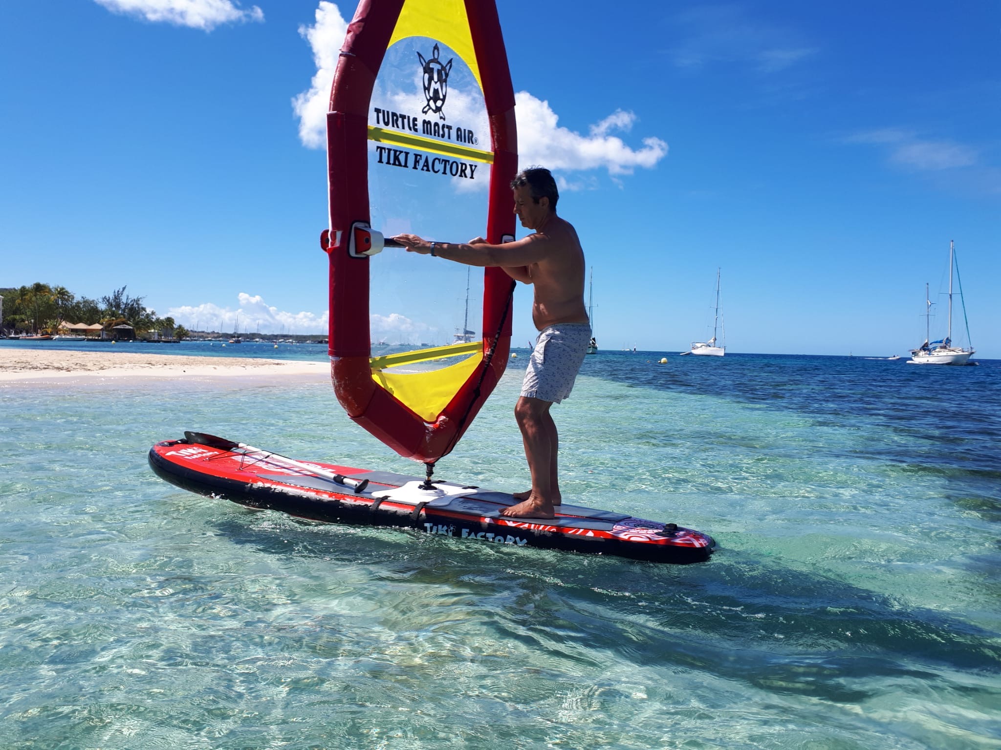 TIKI FACTORY LOISIRS ~ TURTLE MAST AIR ADULTE